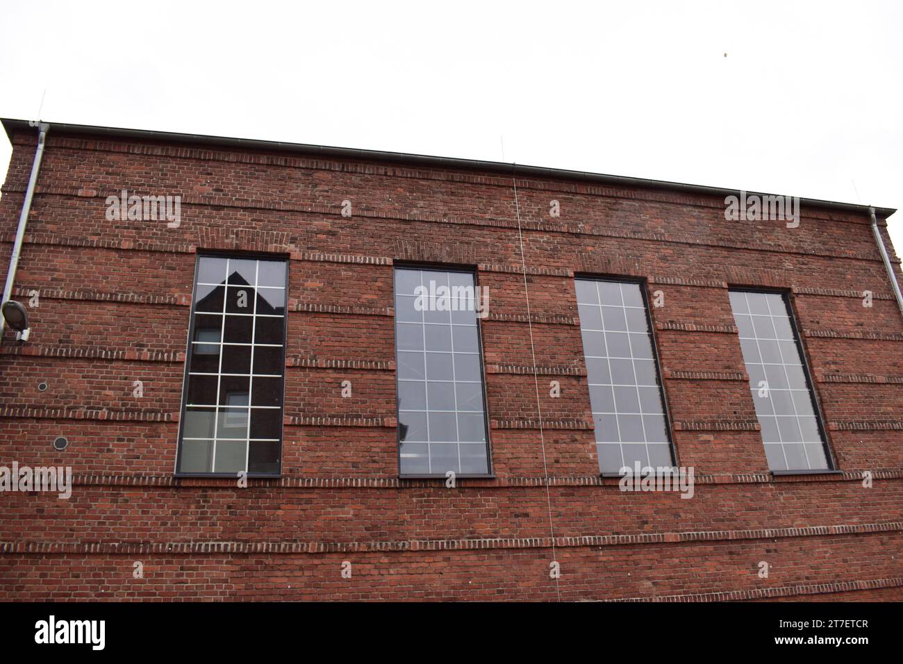 red brick building Stock Photo - Alamy
