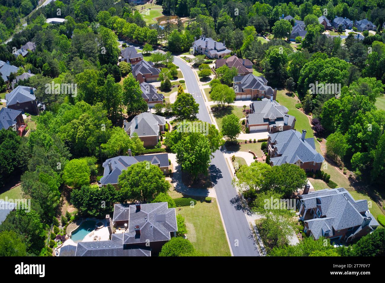 Aerial view of house cluster in a sub division in Suburbs in metro ...