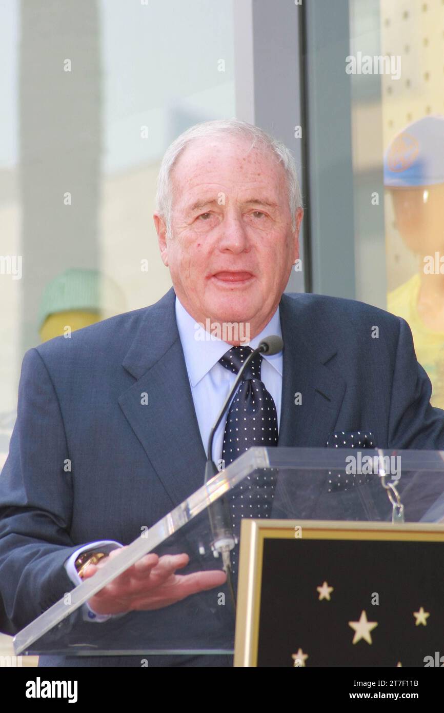 Jerry weintraub and jane morgan hi-res stock photography and images - Alamy