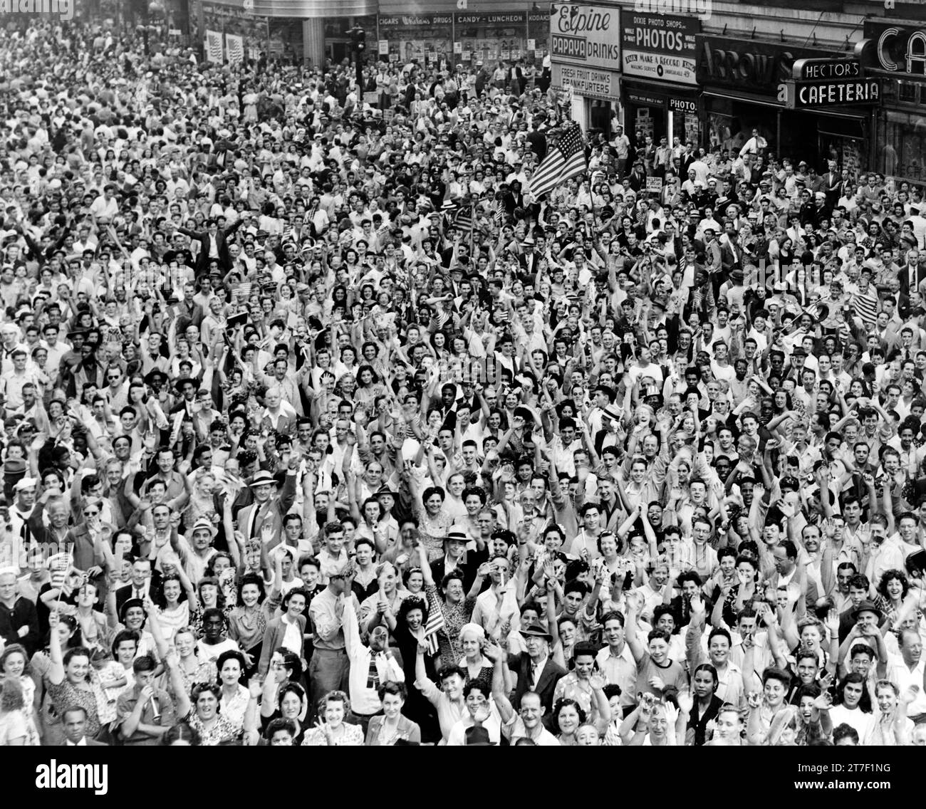 VJ Day. Crowd of people in Times Square on V-J Day at time of announcement of the Japanese ...