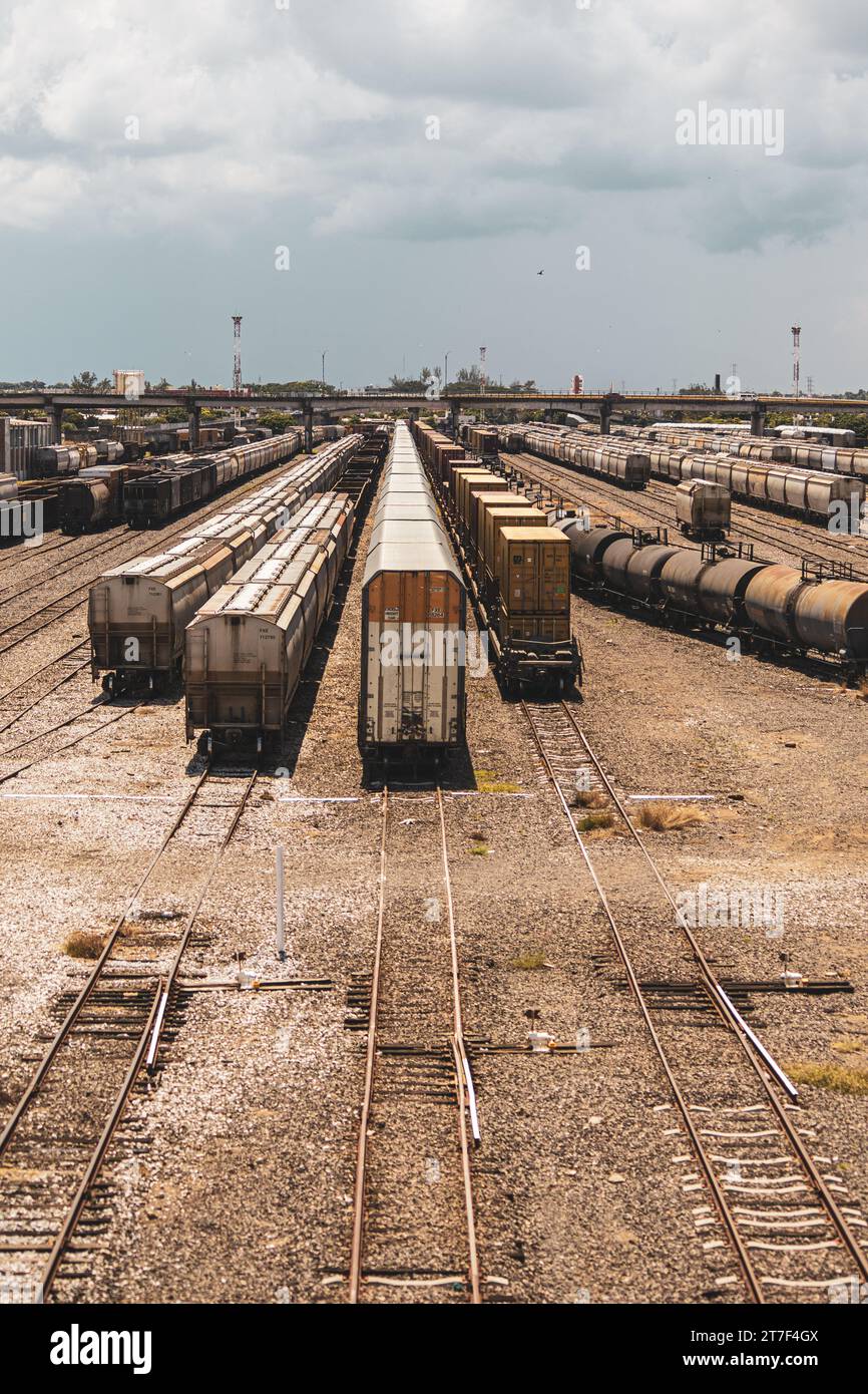 The parcel yard hi-res stock photography and images - Alamy