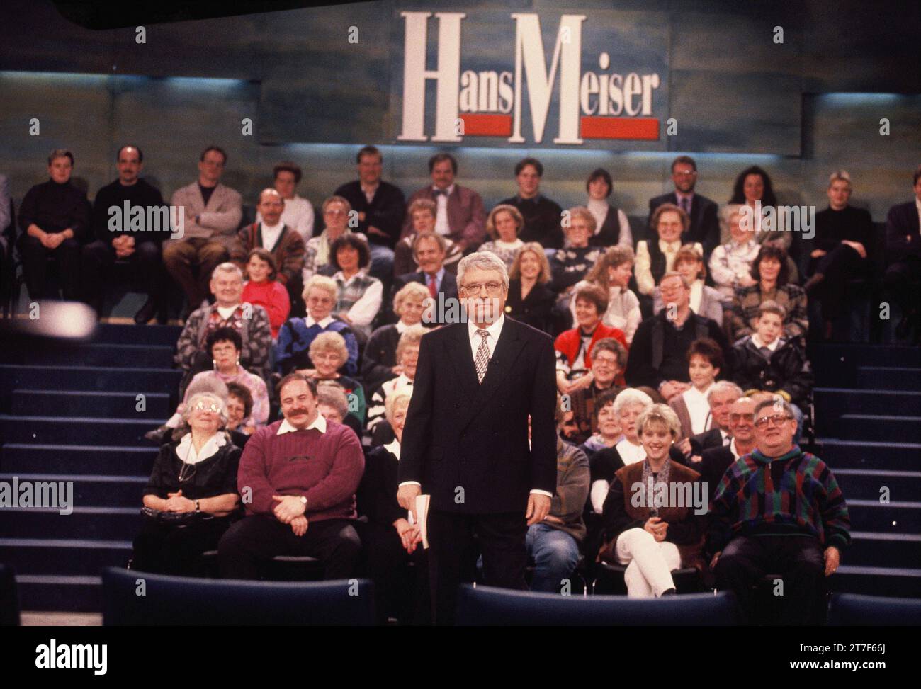 Hans Meiser im Studio der Talkshow von Hans Meiser am 23.11.1993 ...