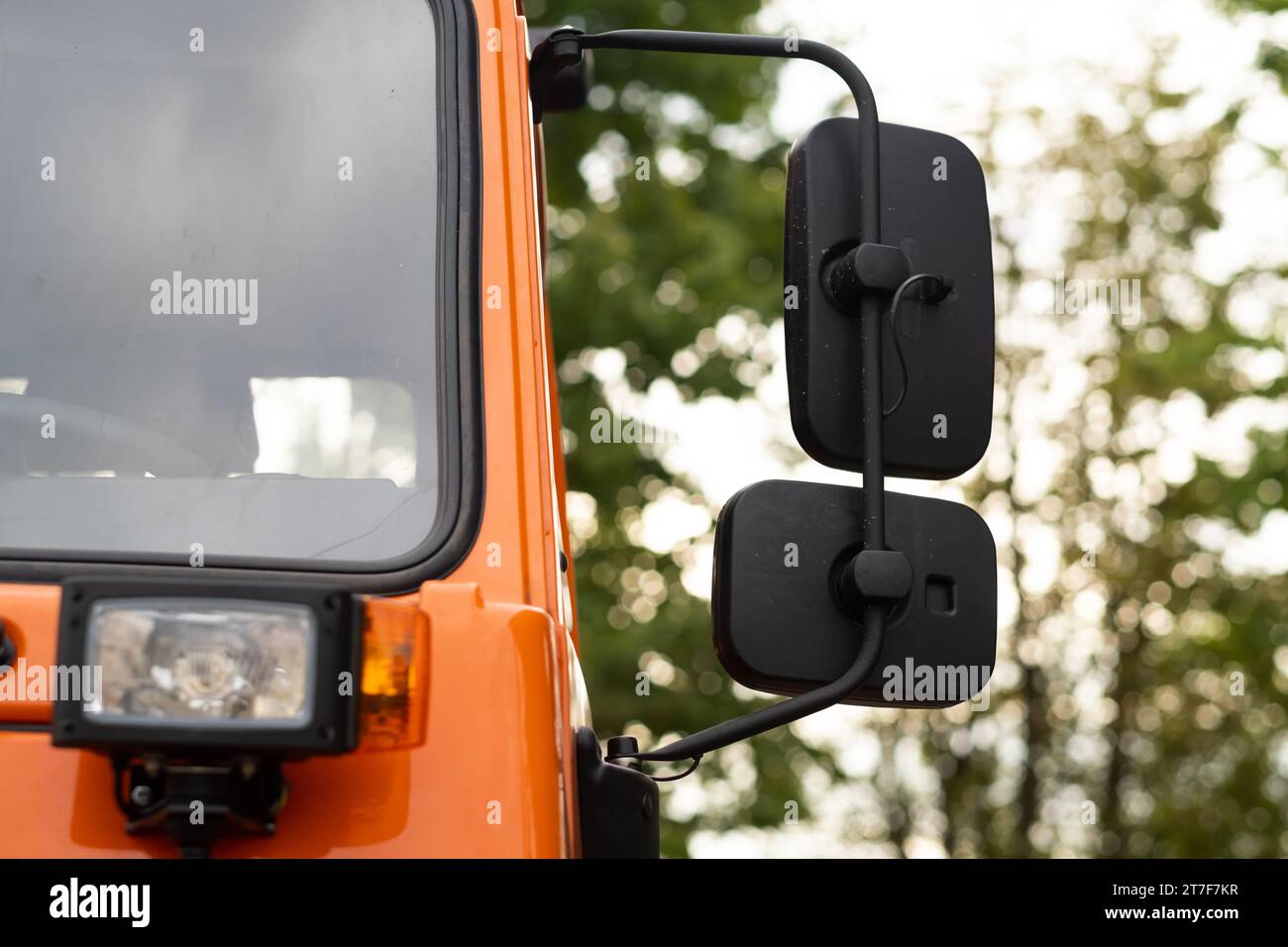 Orange truck cab hi-res stock photography and images - Alamy