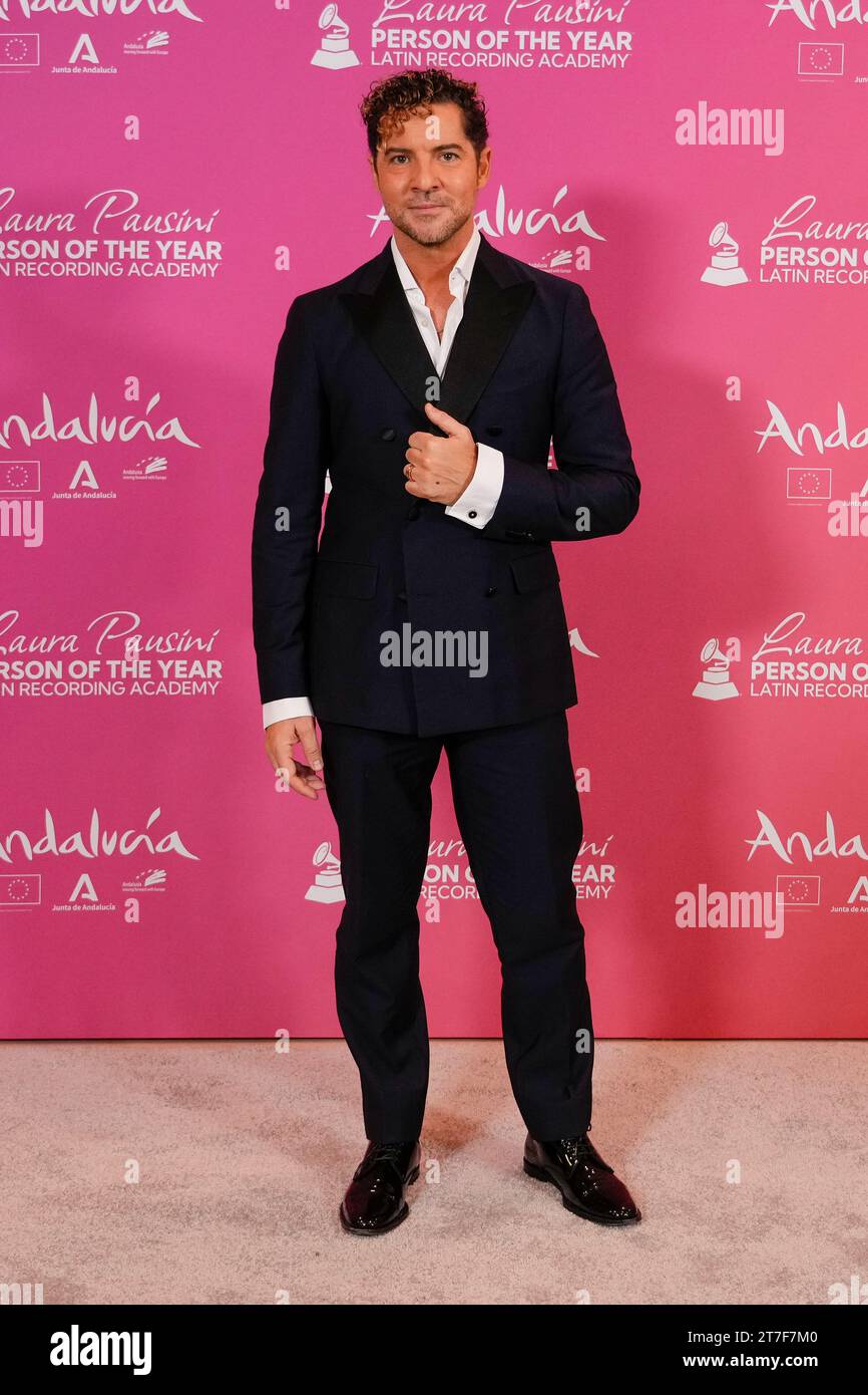 David Bisbal arrives at the Latin Recording Academy Person of the Year ...