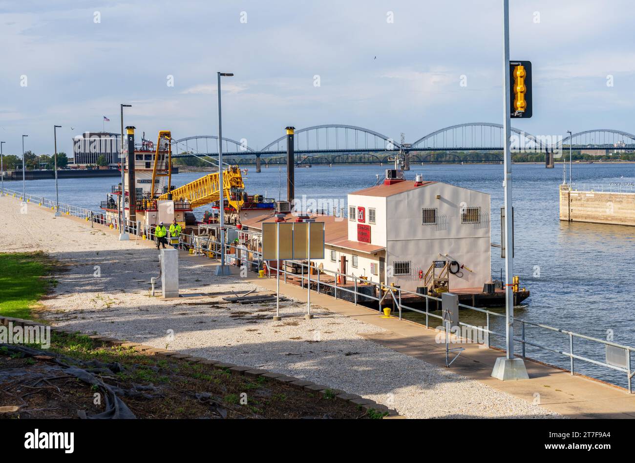 Davenport, IA - 18 October 2023: Army Corps of Engineers barge and ...