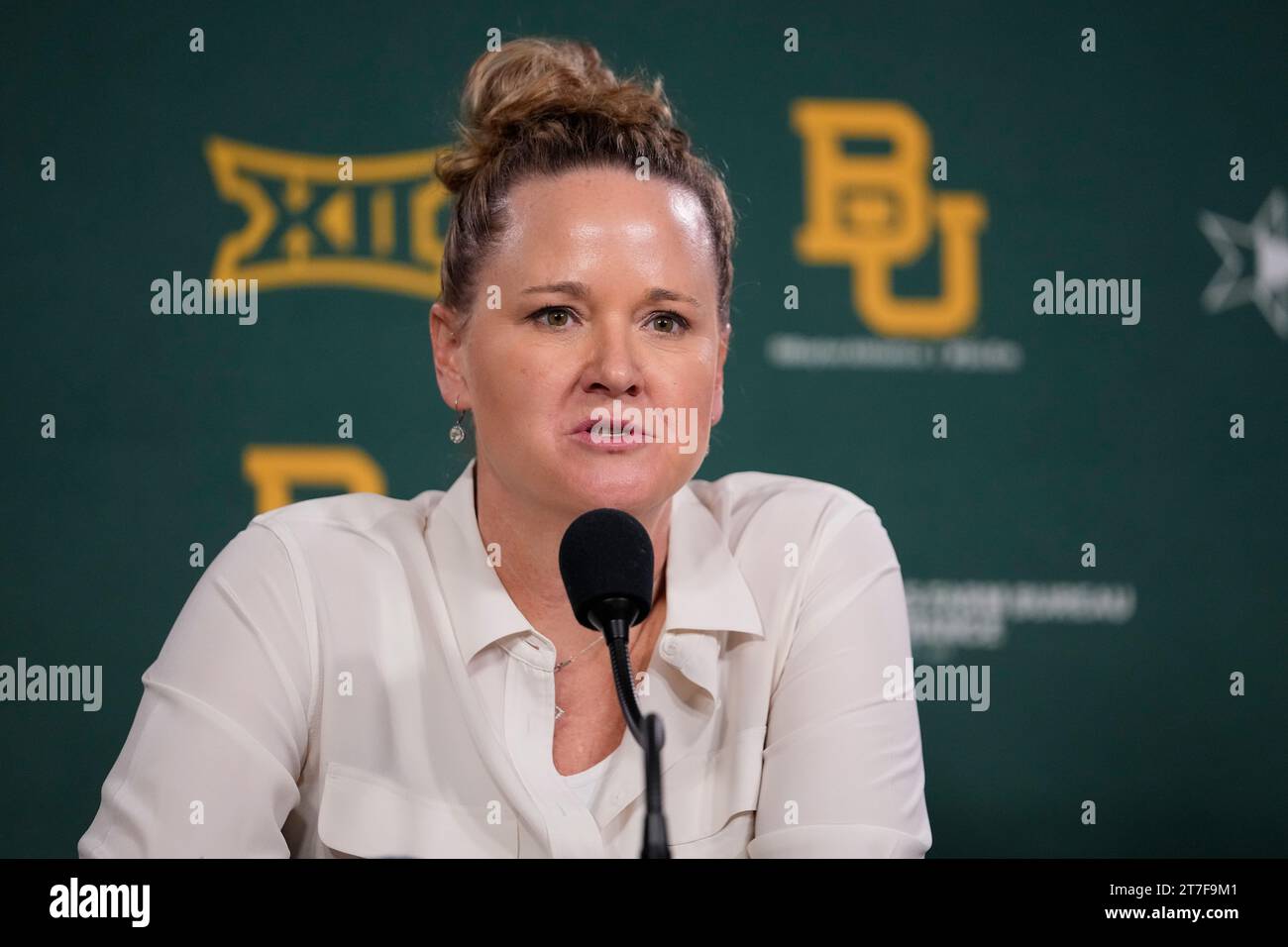 Utah head coach Lynne Roberts speaks to reporters following an NCAA ...