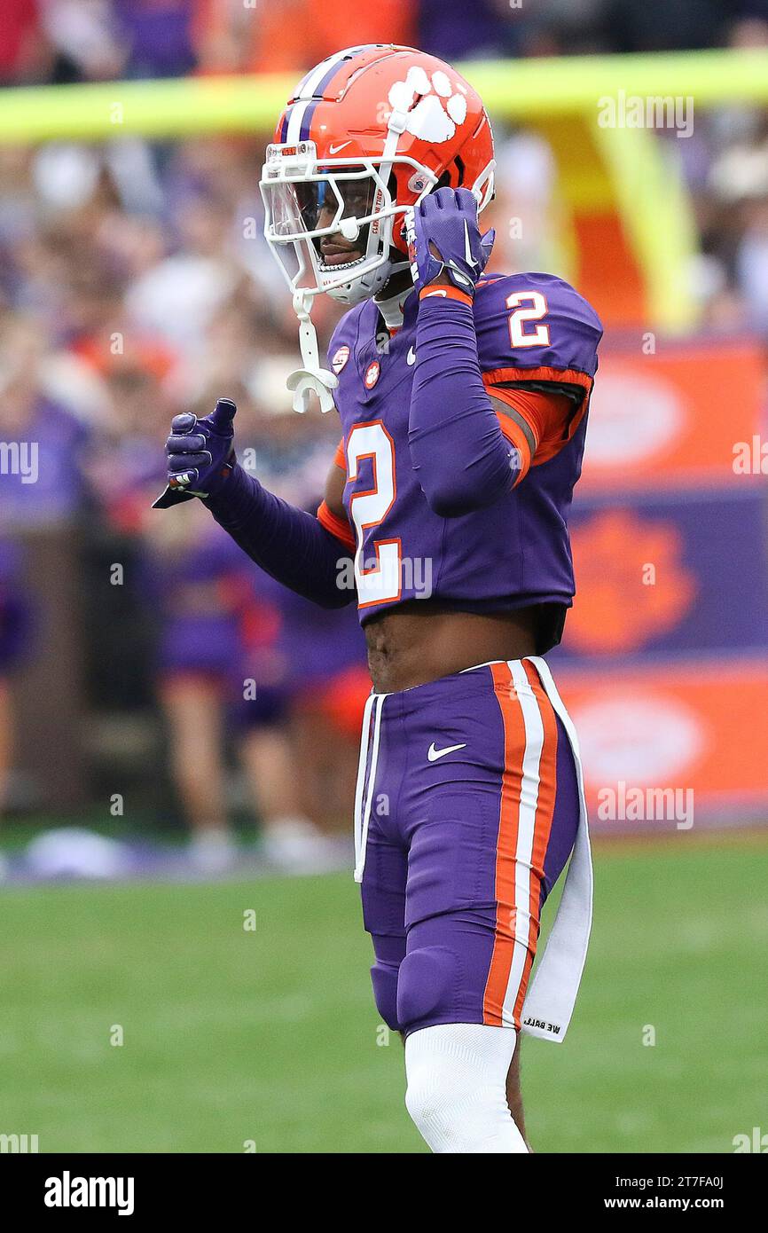 CLEMSON, SC - NOVEMBER 11: Clemson Tigers corner back Nate Wiggins (2 ...
