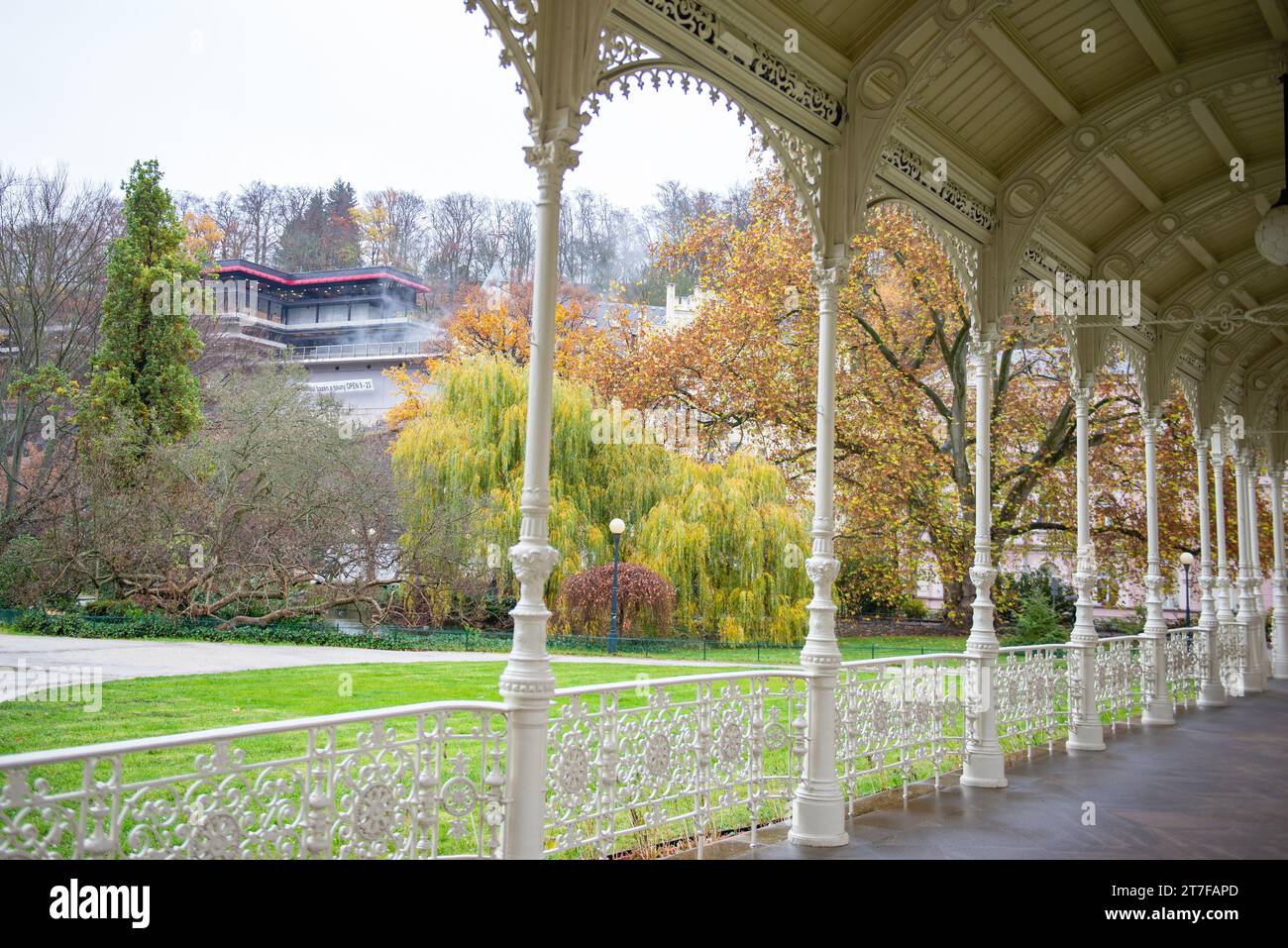 Spring rain pavilion hi-res stock photography and images - Alamy