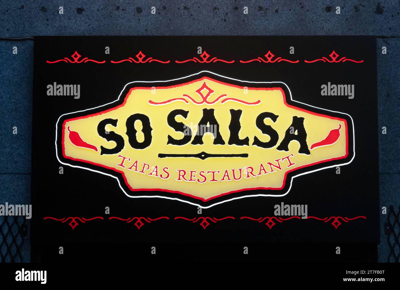 Liverpool castle street hi-res stock photography and images - Alamy