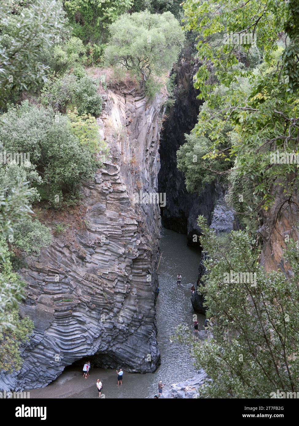 basalt columns, Alcantara Gorge, Gole dell'Alcantara, Alcantara ...