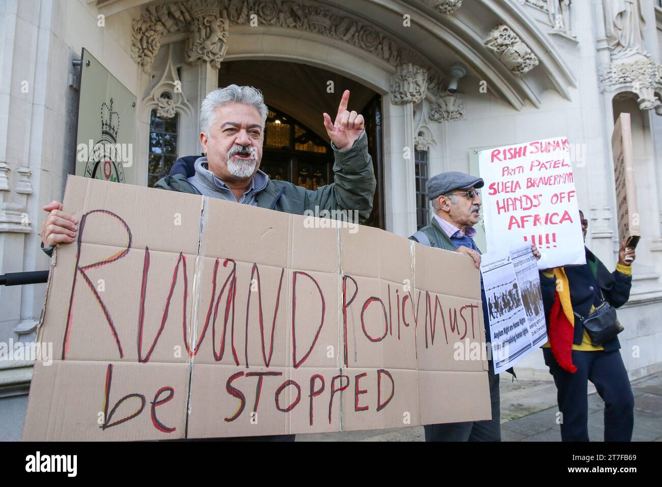 Asylum rules hi-res stock photography and images - Alamy