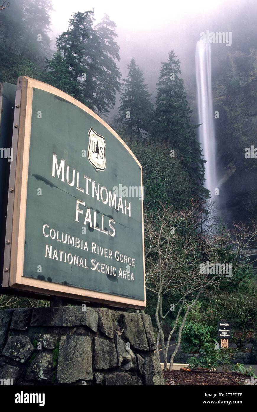 Multnomah Falls, Mt Hood National Forest, Columbia River Gorge National ...