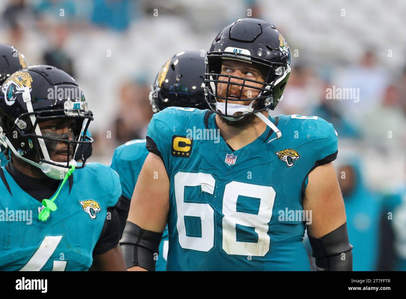 Jacksonville Jaguars guard Brandon Scherff (68) looks at a replay ...