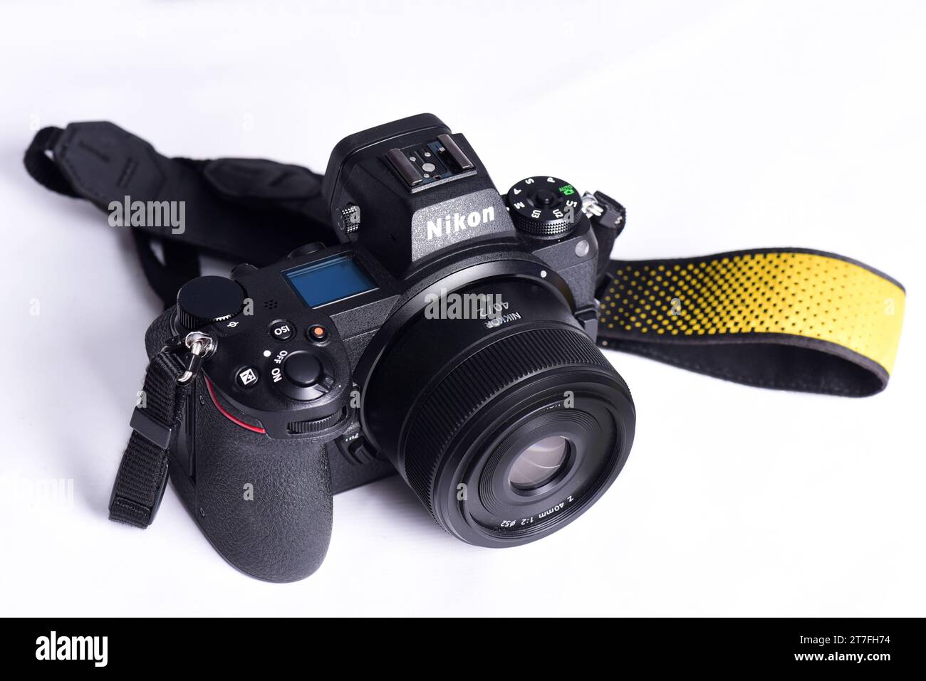 Nikon Z6 II (version 2) camera photograph confrontation and competition ...