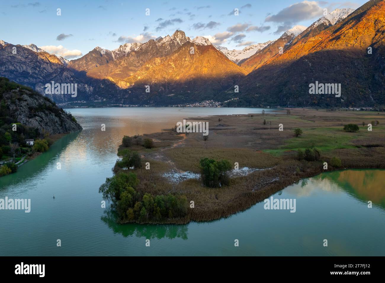Varenna scenic sunset view in como lake hi-res stock photography and ...