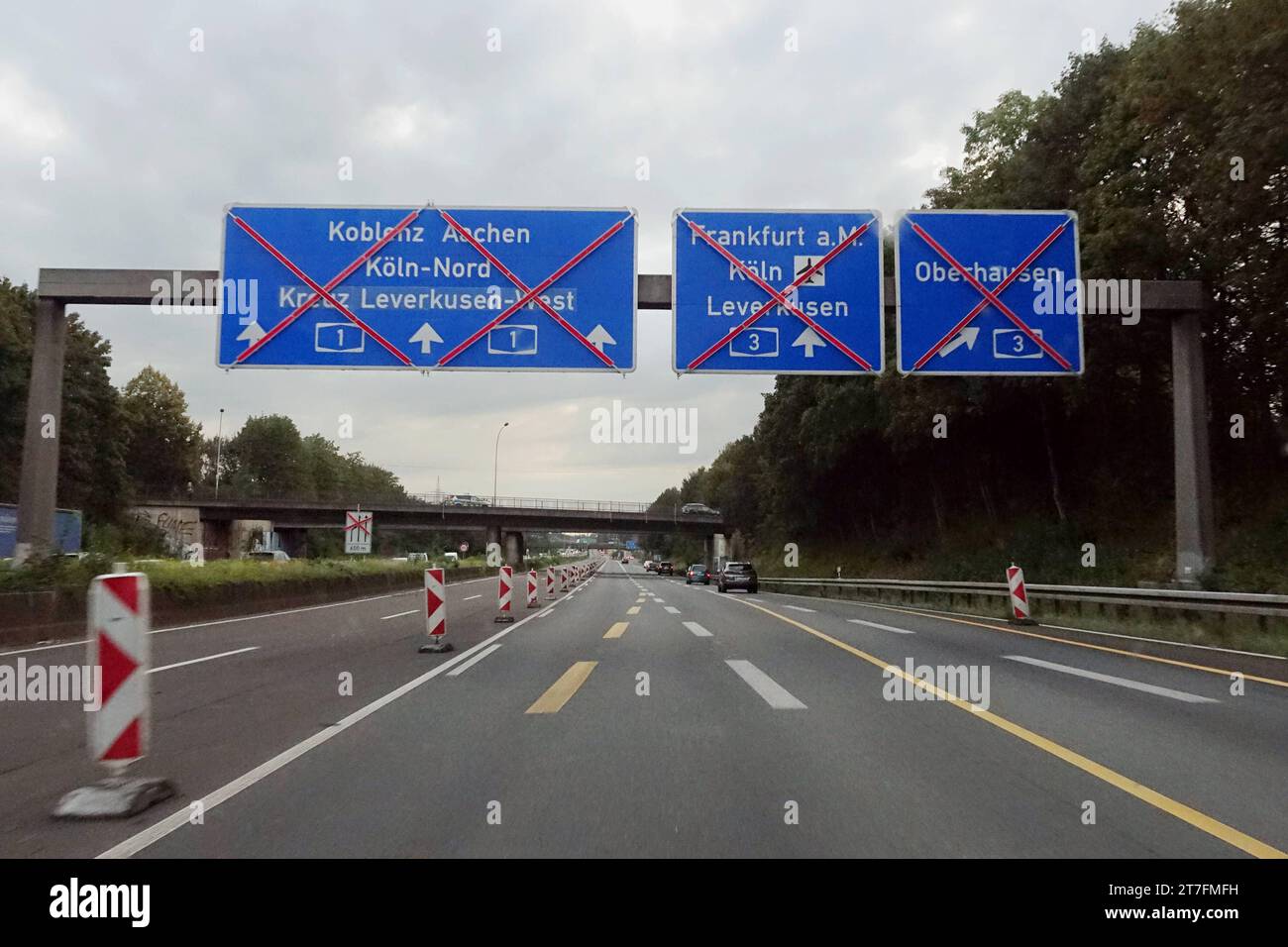 Durchgestrichen hi-res stock photography and images - Alamy