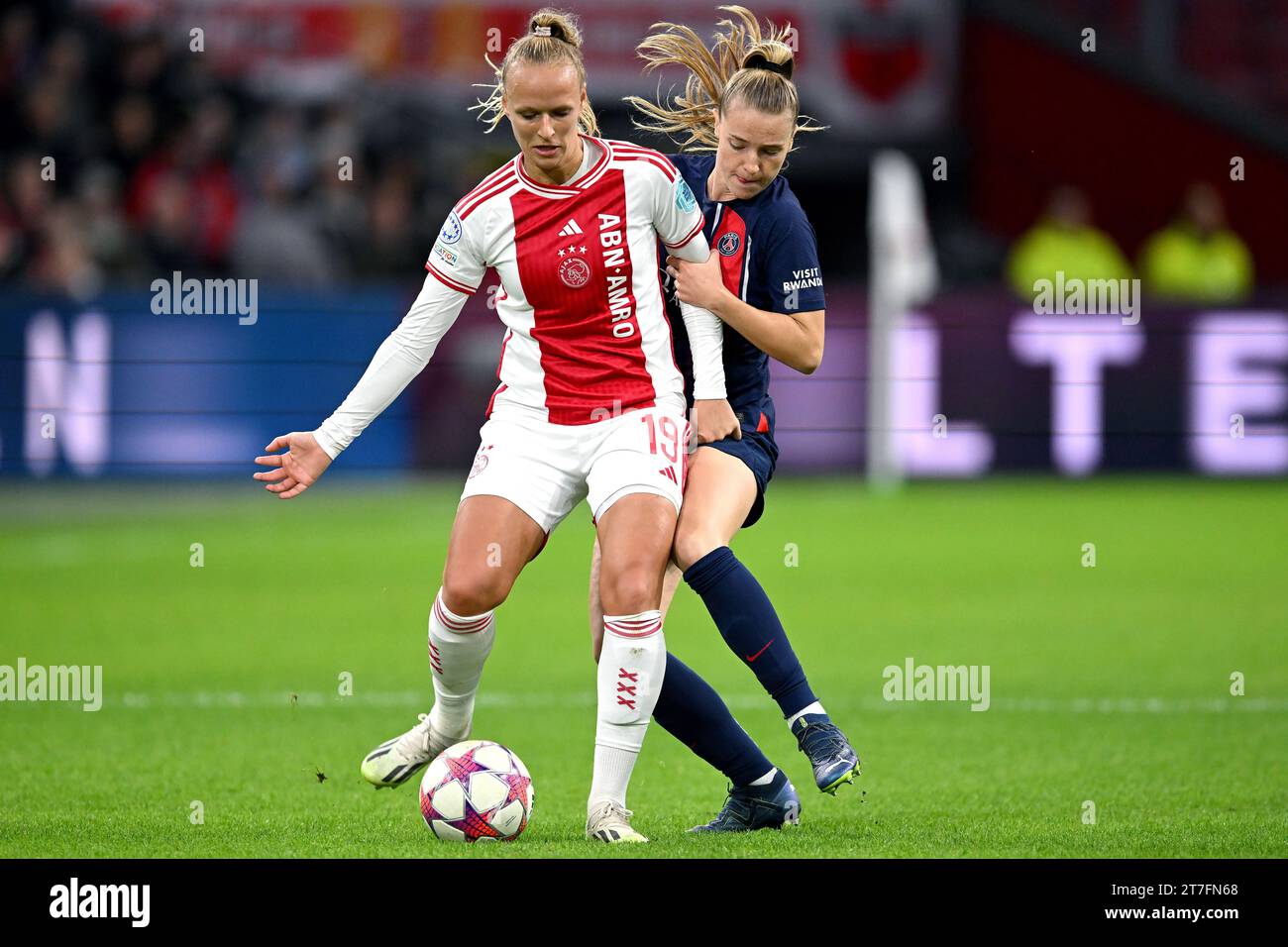 AMSTERDAM - (l-r) Tiny Hoekstra of Ajax, Jade le Guilly of Paris Saint ...