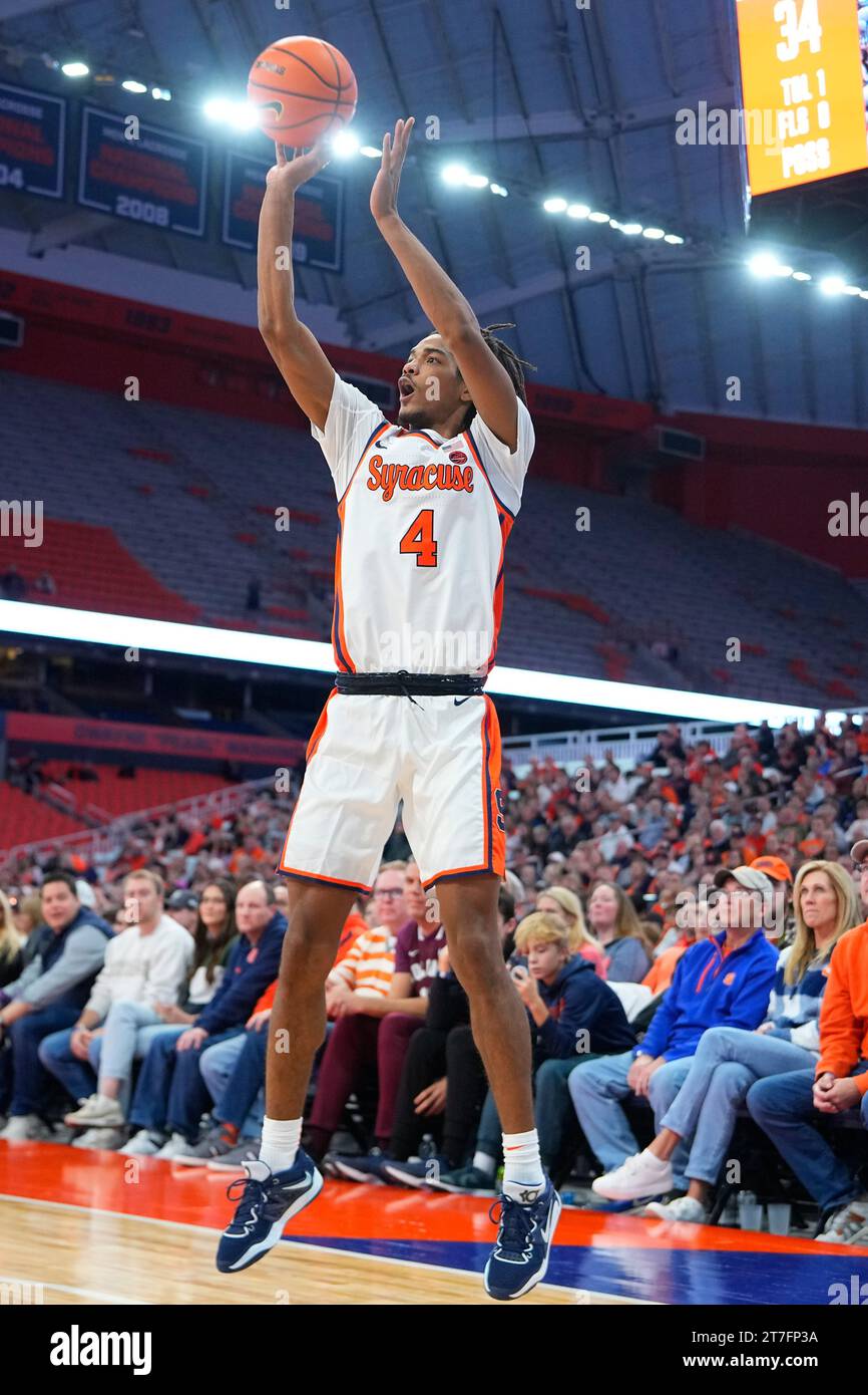 SYRACUSE, NY - NOVEMBER 14: Syracuse Orange Forward Chris Bell (4 ...