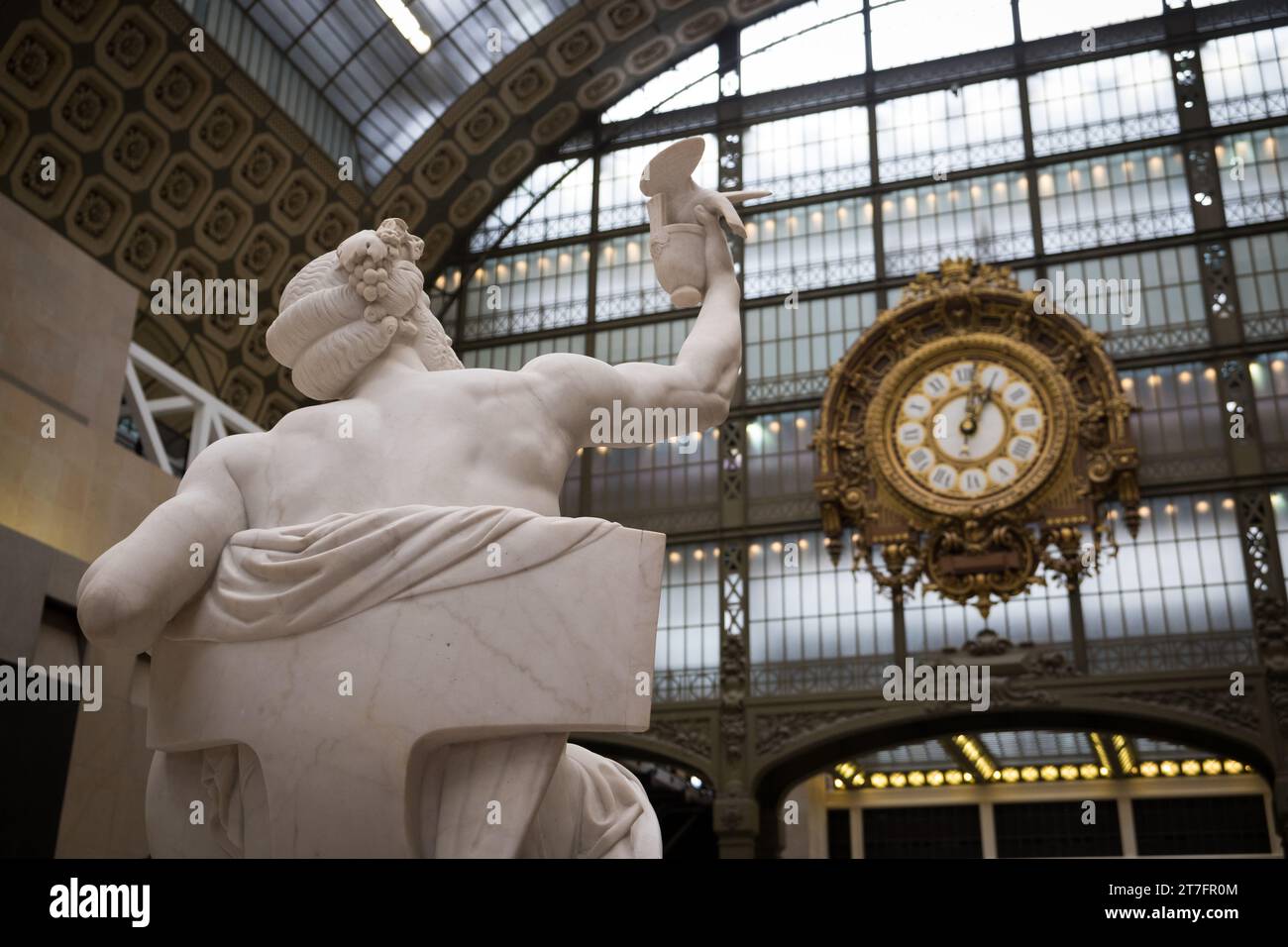 Parisiangallery hi-res stock photography and images - Alamy