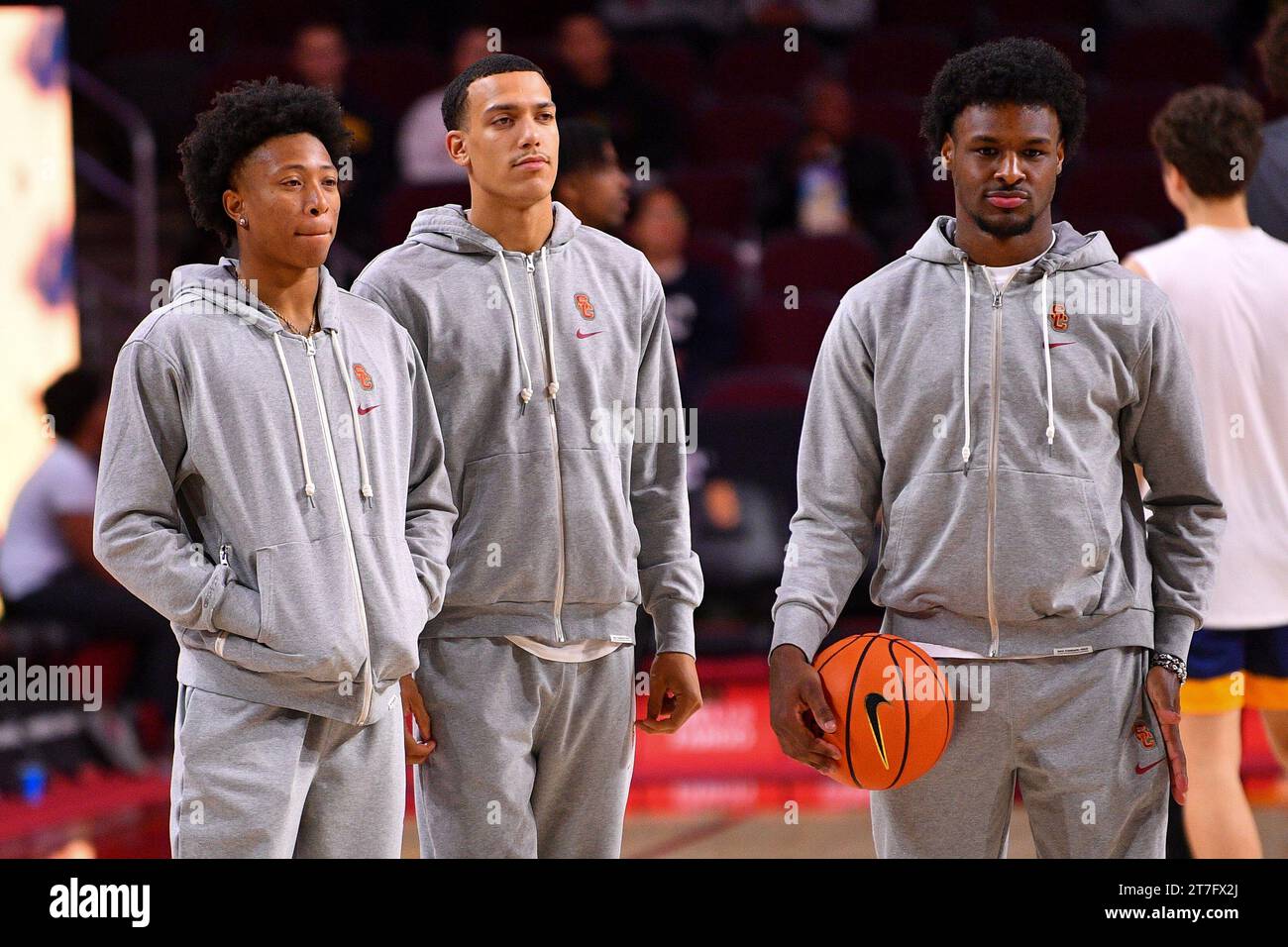LOS ANGELES, CA - NOVEMBER 14: USC Trojans guard Boogie Ellis (5), USC ...
