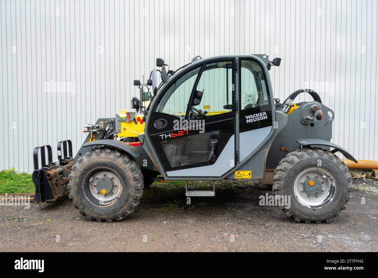 Wacker Neuson TH627 Ground-Engaging Telehandler Construction Equipment ...
