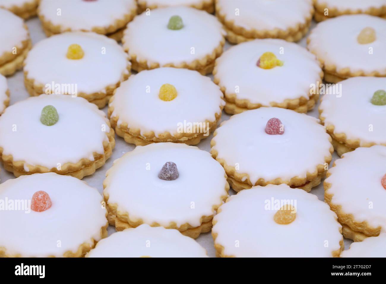 Jelly tots hi-res stock photography and images - Alamy