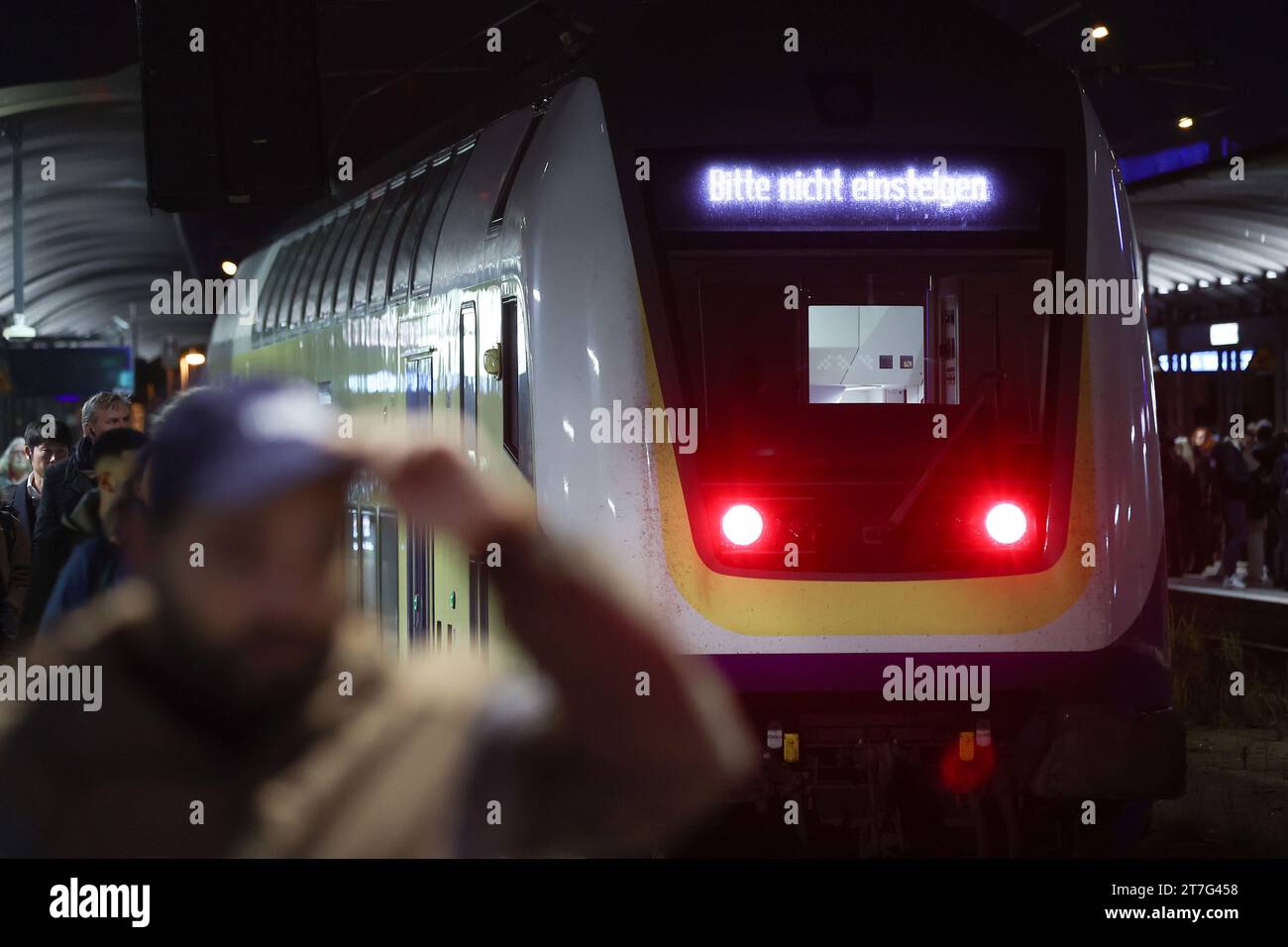 Metronom bahn hi-res stock photography and images - Alamy