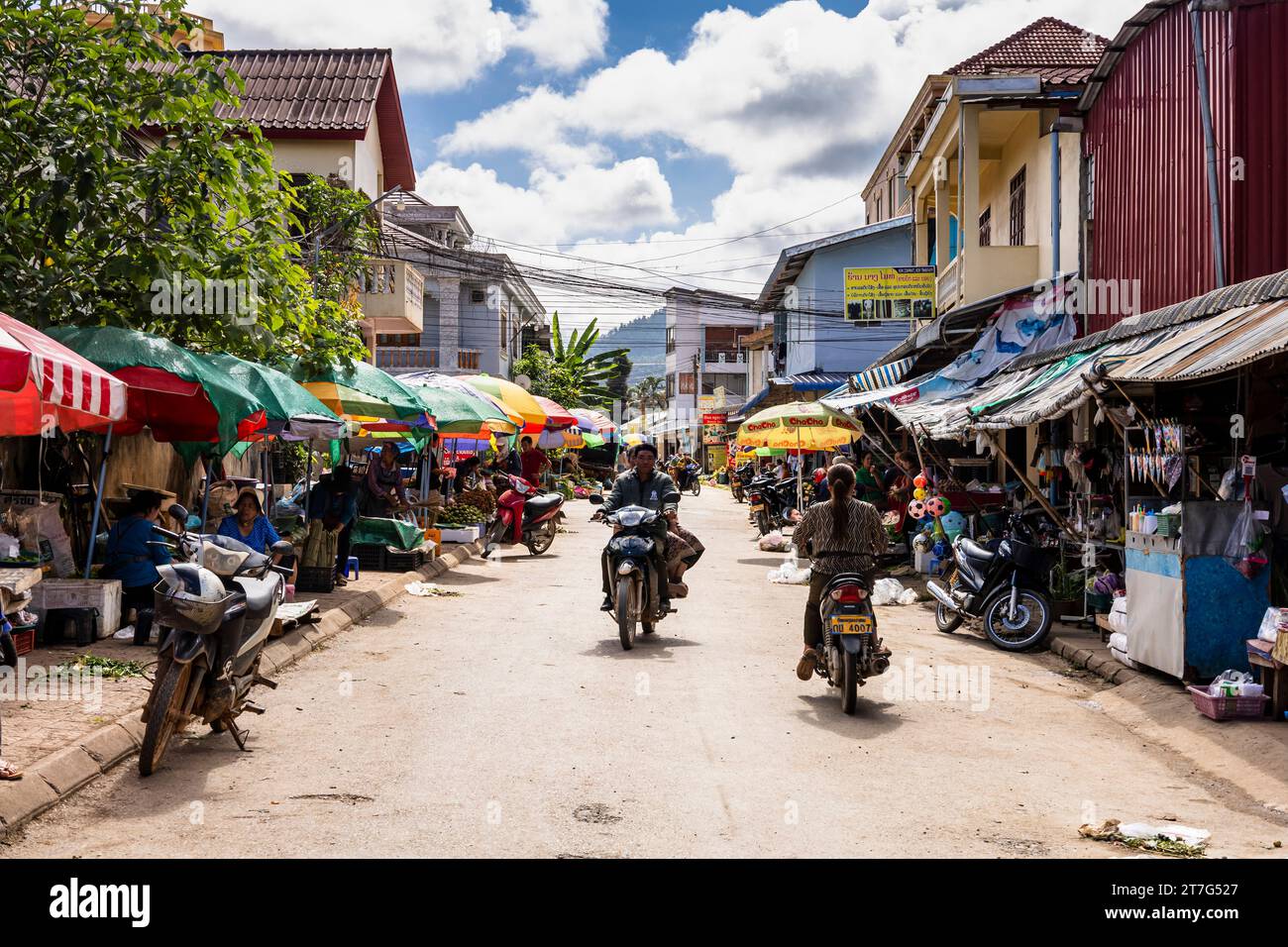 Street of central market, city center, Phonsavan, Xiangkhouang province ...