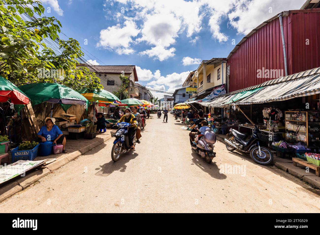 Street of central market, city center, Phonsavan, Xiangkhouang province ...