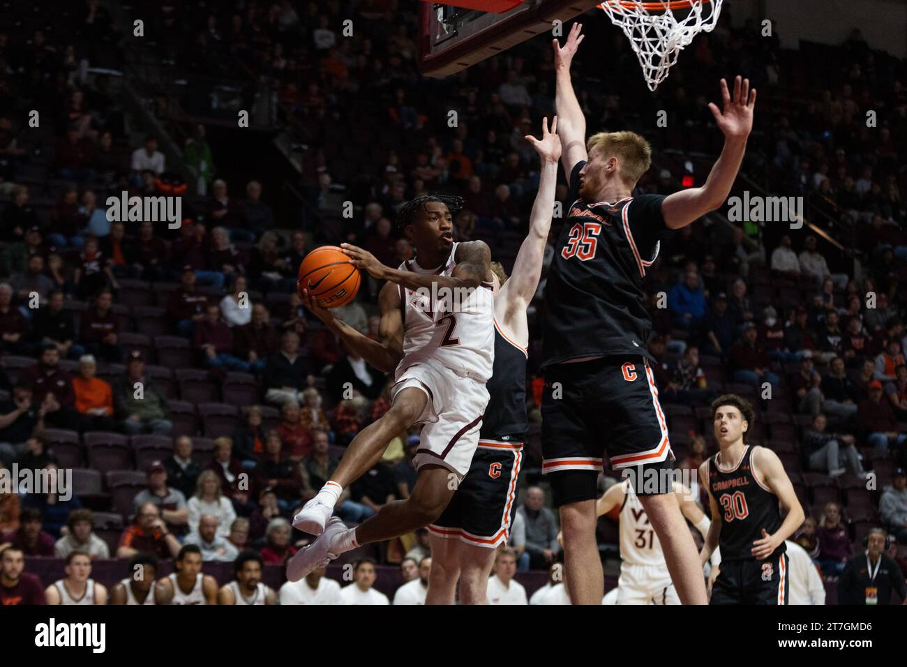 Va jumping hi-res stock photography and images - Alamy