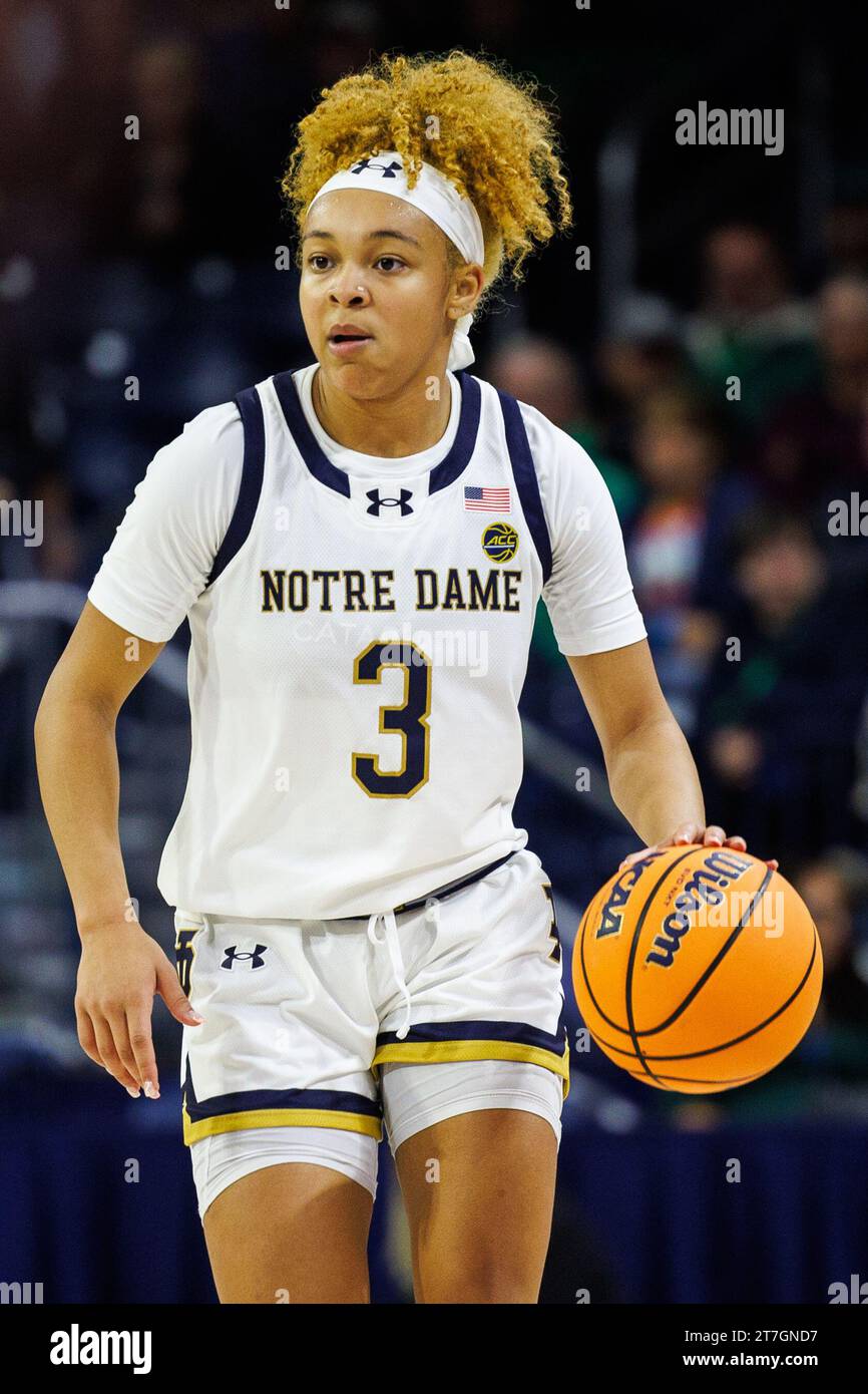 South Bend, Indiana, USA. 15th Nov, 2023. Notre Dame guard Hannah Hidalgo (3) dribbles the ball ...