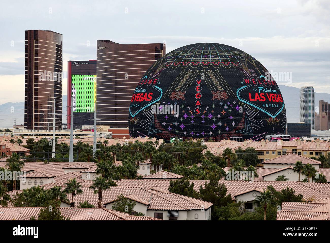 Las vegas sphere strip hi-res stock photography and images - Alamy
