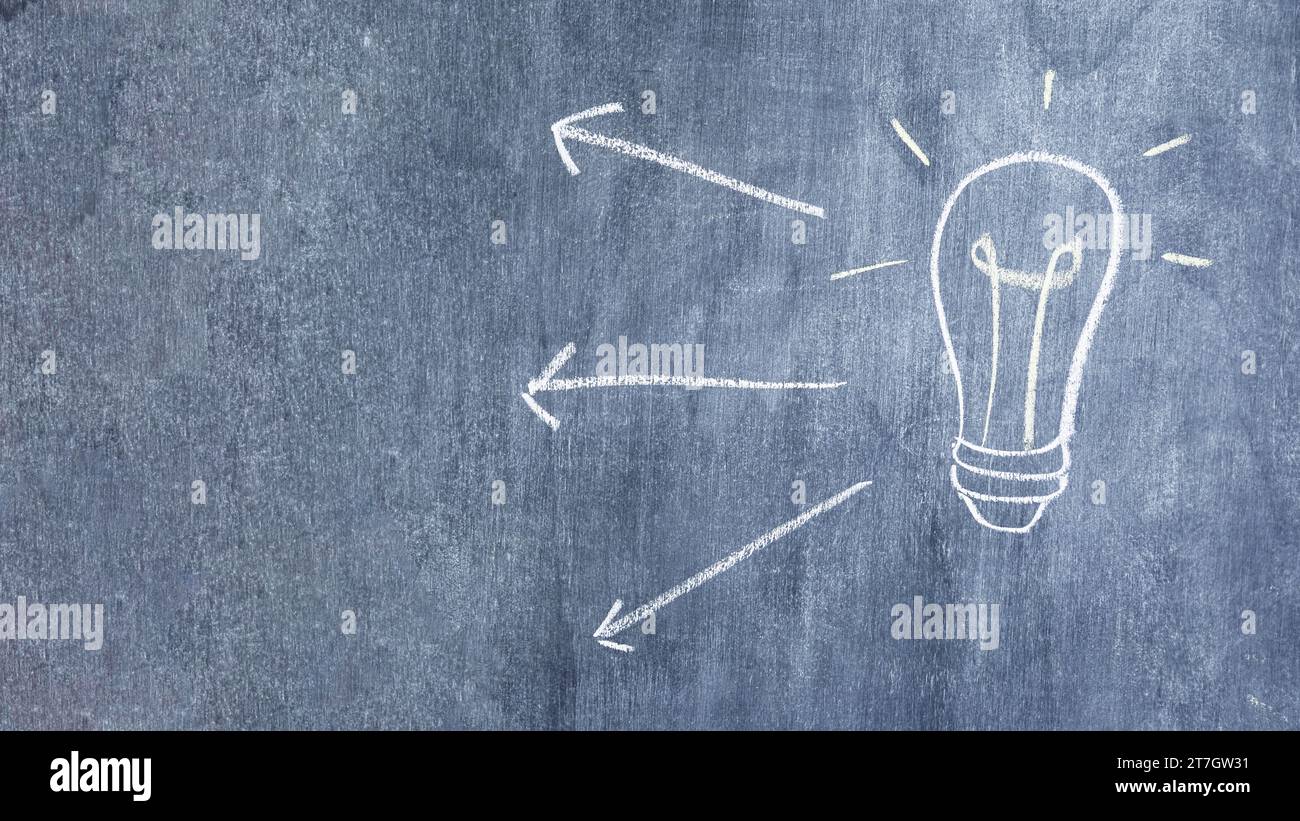 Arrows light bulb drawn with chalk blackboard Stock Photo - Alamy