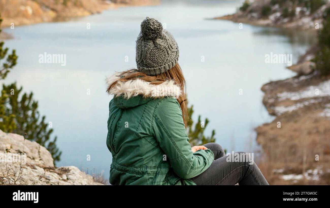 Back view young beautiful woman nature Stock Photo - Alamy