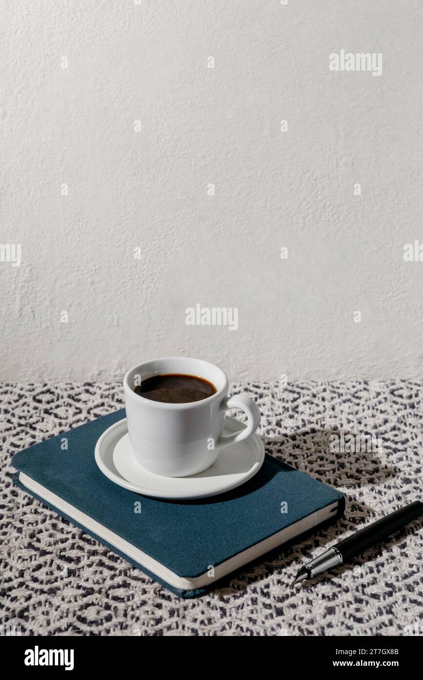 Cup coffee marshmallow note hi-res stock photography and images - Alamy