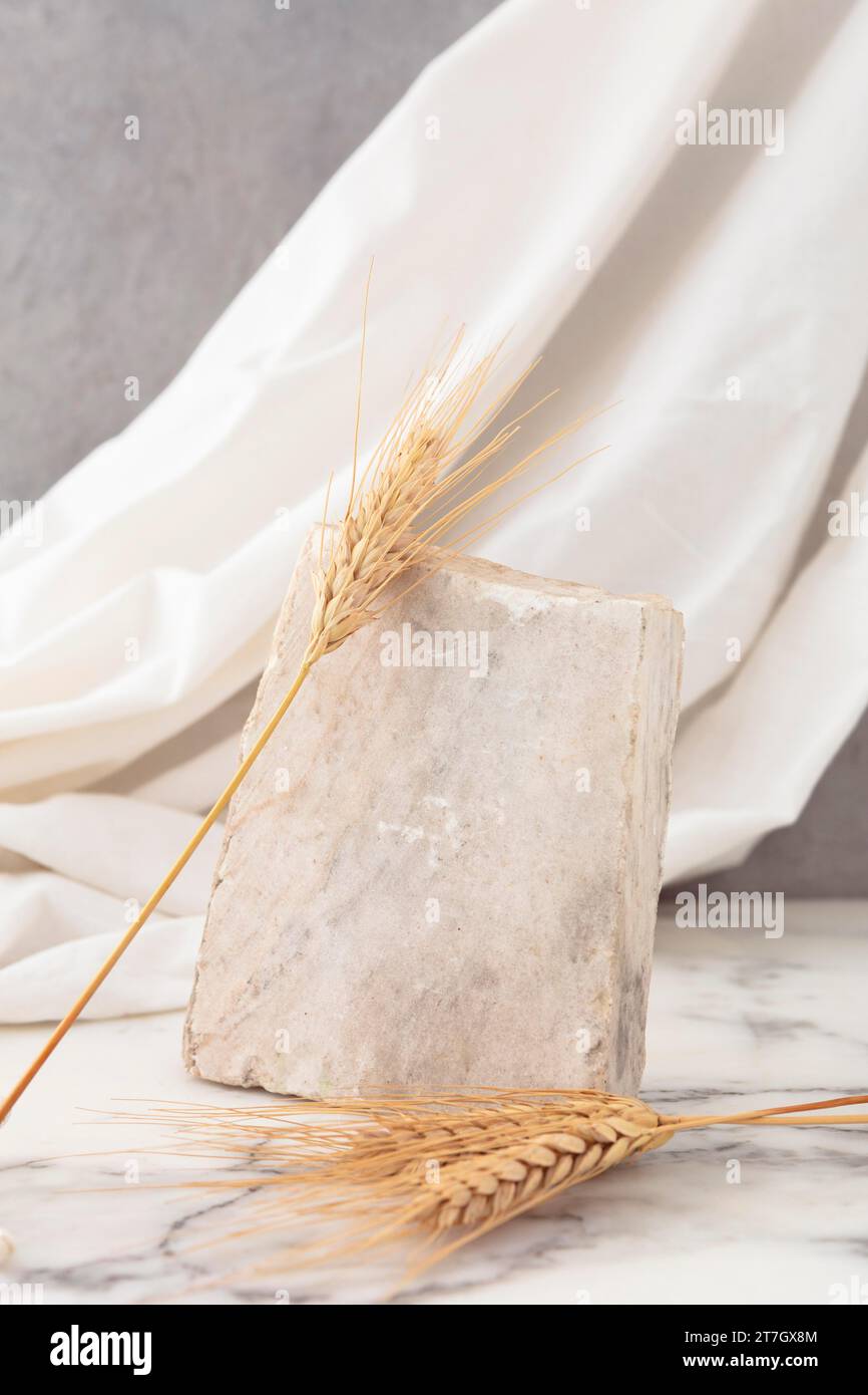 Dry spike wheat table Stock Photo - Alamy