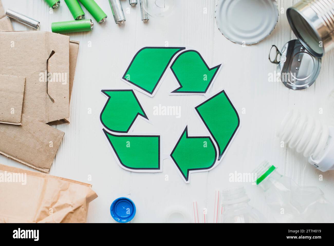 Recycle items hi-res stock photography and images - Alamy