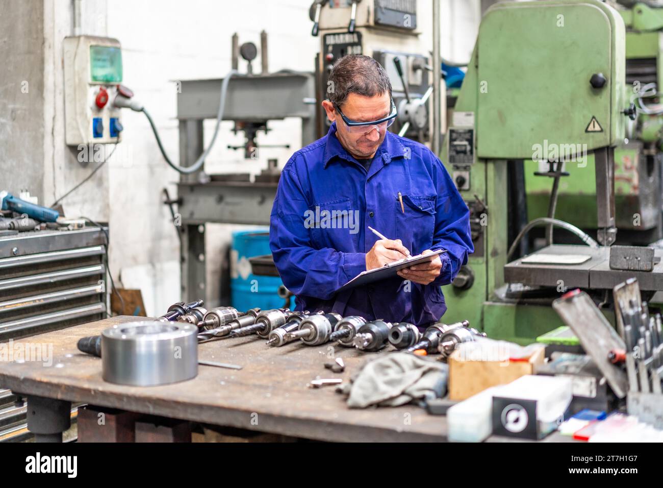 Building inspection report hi-res stock photography and images - Alamy