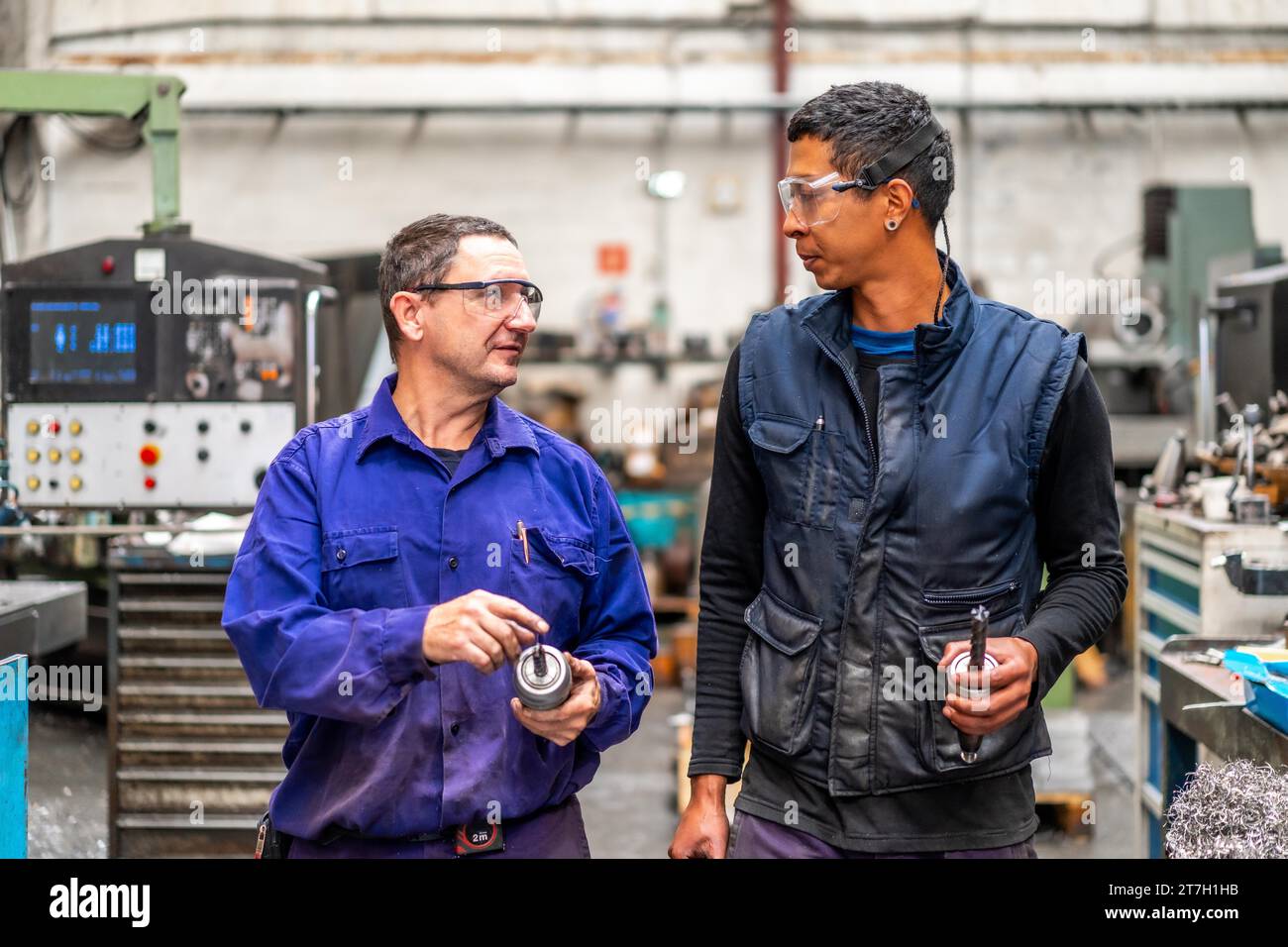 Teach and trade hi-res stock photography and images - Alamy