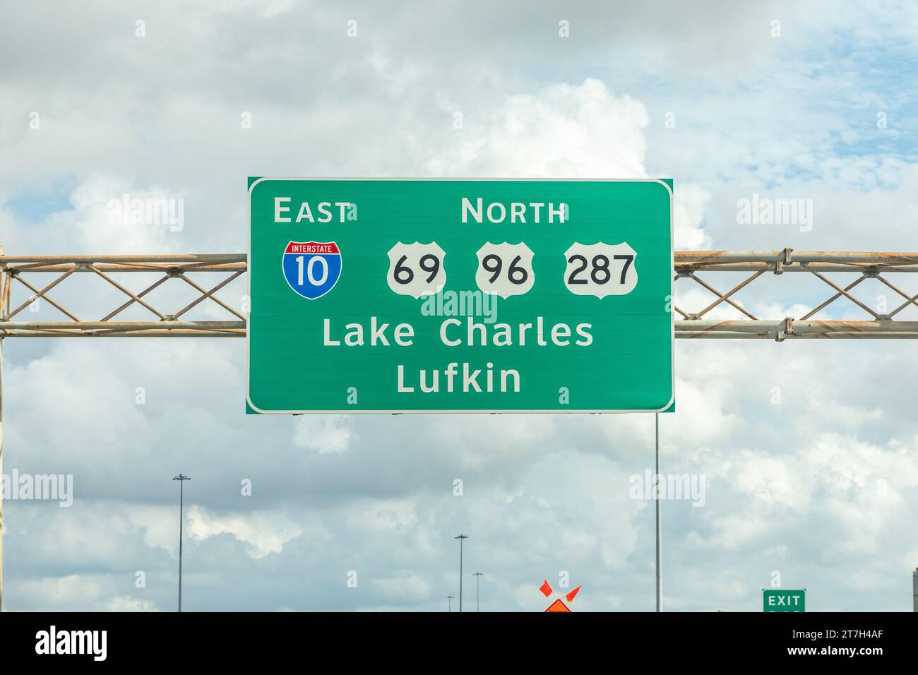 Sign for interstate 10 hi-res stock photography and images - Alamy