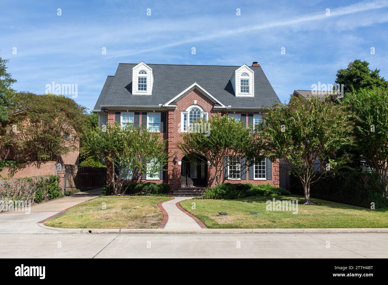 old historic brick houses in suburban area of Houston, a preferred ...