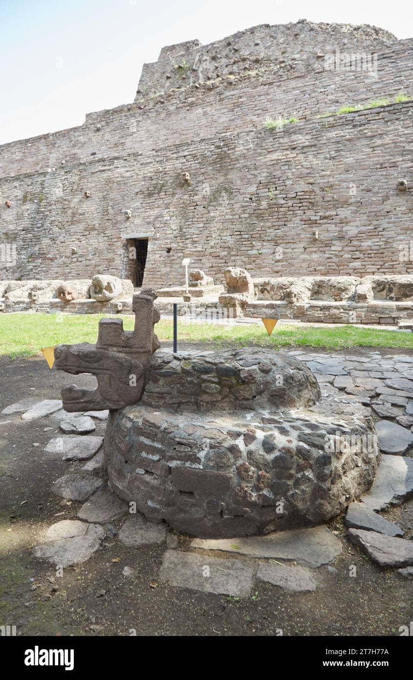 Huitzilopochtli temple hi-res stock photography and images - Alamy