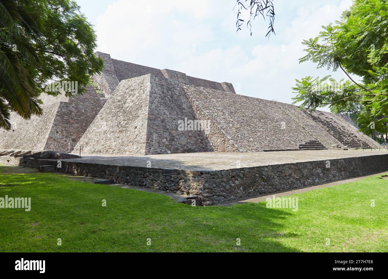 Huitzilopochtli temple hi-res stock photography and images - Alamy