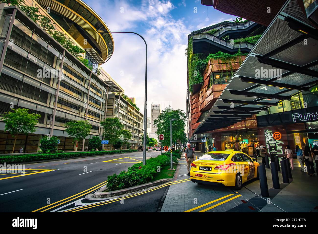 The Supreme Court of Singapore is one of the two tiers of the court ...