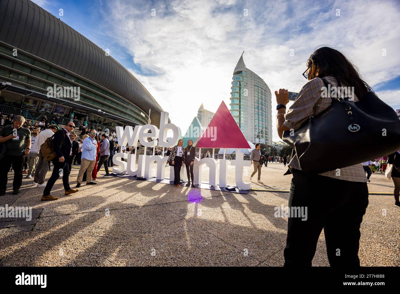 Altice logo hi-res stock photography and images - Alamy