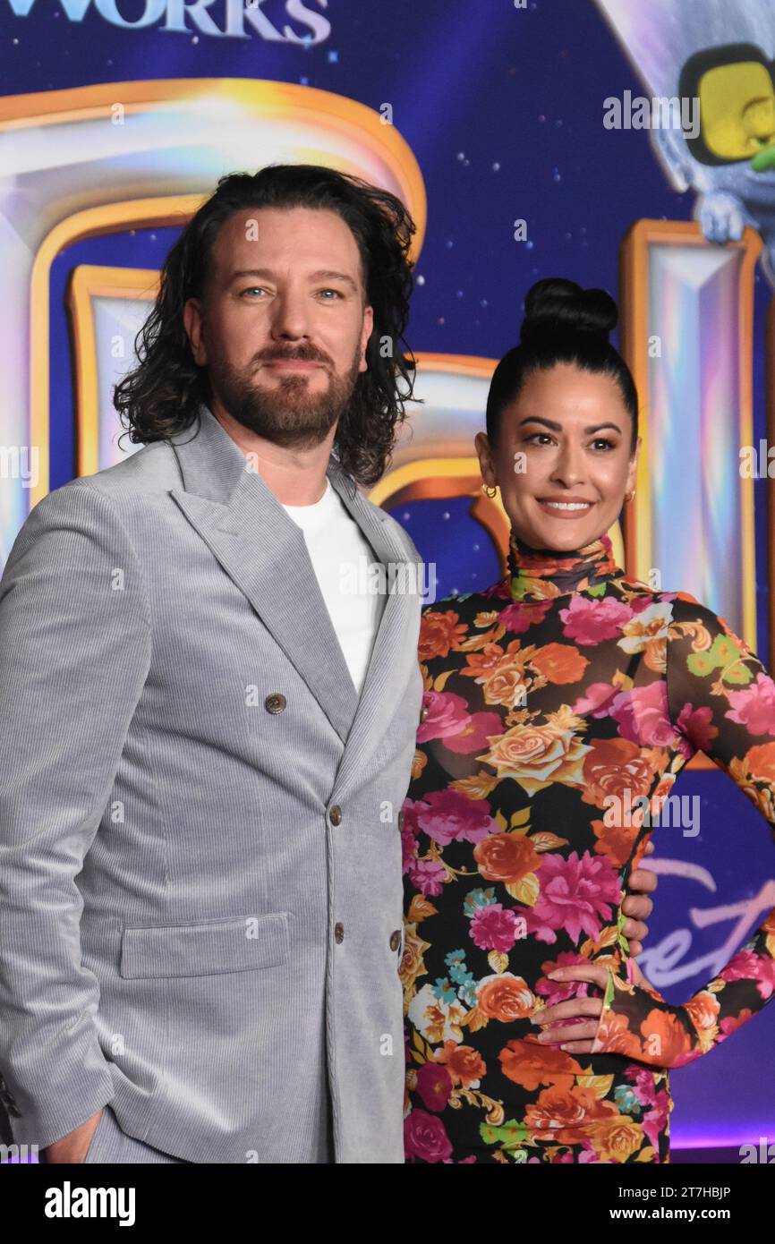 Los Angeles, California, USA 15th November 2023 Singer JC Chasez and ...