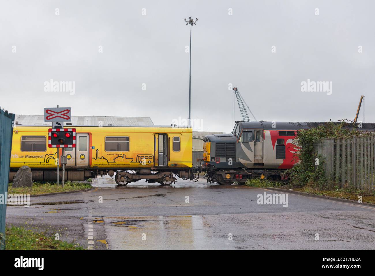 Rail Operations Group class 37 locomotive shunting scrap Merseyrail ... Rail Operations Group class 37 locomotive shunting scrap Merseyrail ...