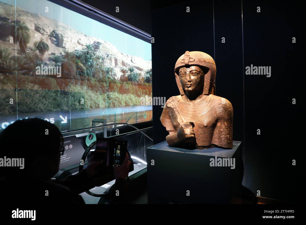 Heka egypt hi-res stock photography and images - Alamy