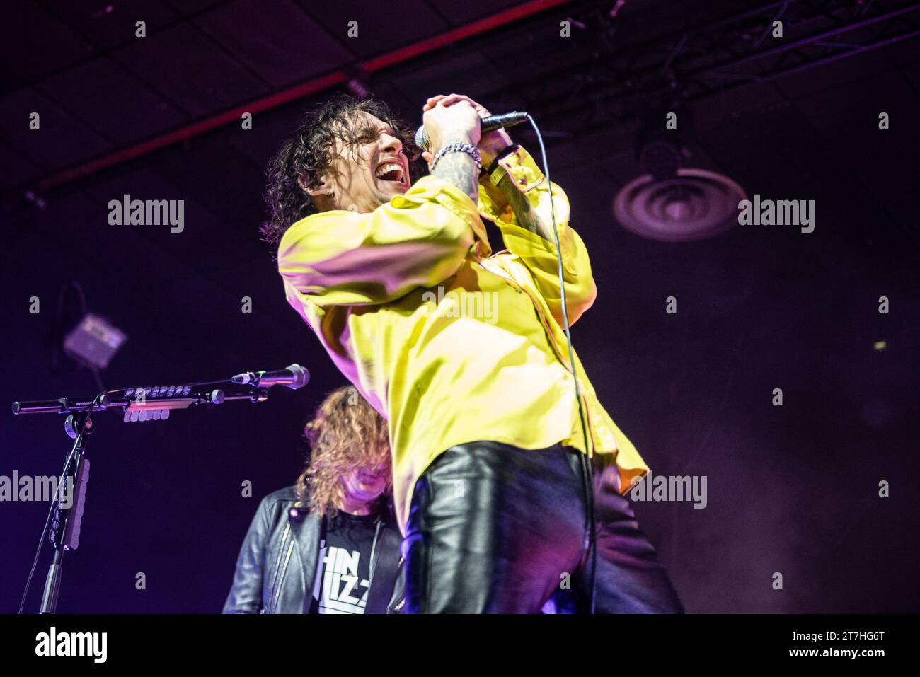 Justin Hawkins (The Darkness Stock Photo - Alamy