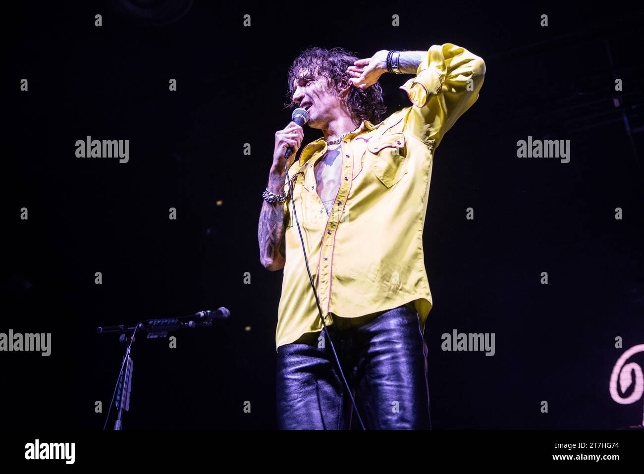Justin Hawkins (The Darkness Stock Photo - Alamy